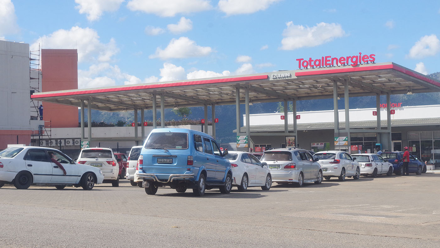 Fuel shortage hits Mbabane, scramble ensues :: News | Times of Eswatini