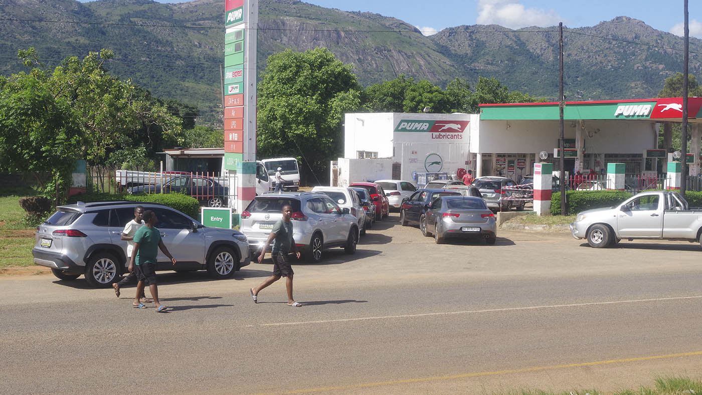 Fuel shortage hits Mbabane, scramble ensues :: News | Times of Eswatini